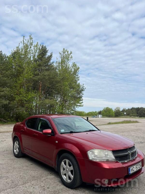 Sarkans Dodge Avenger 2007 Liepāja, ar dzinēja tilpumu 2.40 L un nobraukumu 217 tūkst. km par 2250 €, foto 1 vietnē AUTOMOTO.COM.LV