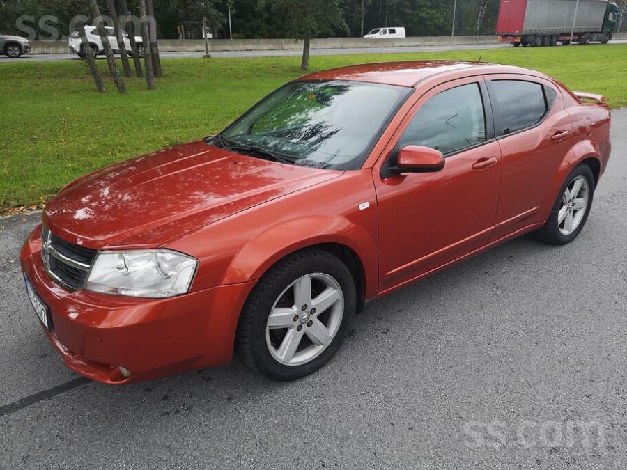 Red Dodge Avenger 2007 in Riga, with an engine capacity of 2.00 L and mileage of 0 thousand km for 2690 €, photo 8 on AUTOMOTO.COM.LV