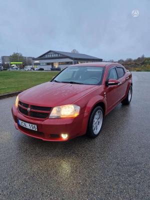 Sarkans Dodge Avenger 2008 Šauļi, ar dzinēja tilpumu 1.97 L un nobraukumu 3 tūkst. km par 2600 €, foto 8 vietnē AUTOMOTO.COM.LV