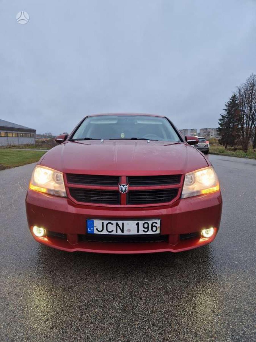 Sarkans Dodge Avenger 2008 Šauļi, ar dzinēja tilpumu 1.97 L un nobraukumu 3 tūkst. km par 2600 €, foto 10 vietnē AUTOMOTO.COM.LV