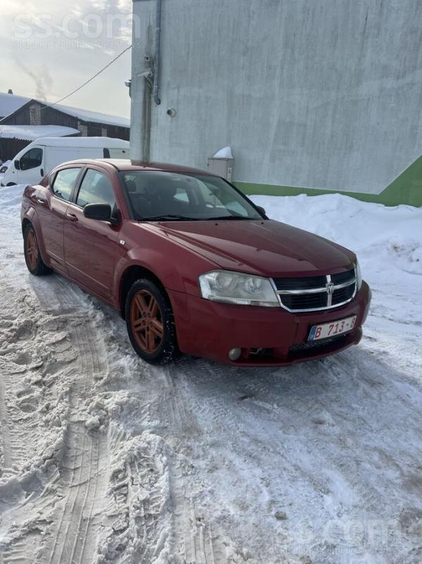 Sarkans Dodge Avenger 2009 Daugavpils, ar dzinēja tilpumu 2.40 L un nobraukumu 233 tūkst. km par 1700 €, foto 2 vietnē AUTOMOTO.COM.LV
