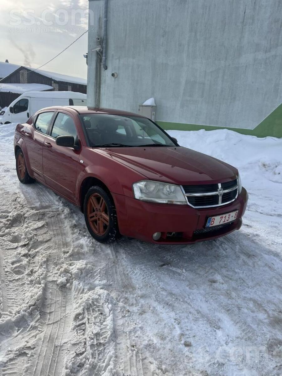 Red Dodge Avenger 2009 in Daugavpils, with an engine capacity of 2.40 L and mileage of 233 thousand km for 1700 €, photo 2 on AUTOMOTO.COM.LV