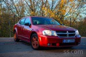 Sarkans Dodge Avenger 2009 Daugavpils, ar dzinēja tilpumu 2.40 L un nobraukumu 234 tūkst. km par 2900 €, foto  vietnē AUTOMOTO.COM.LV