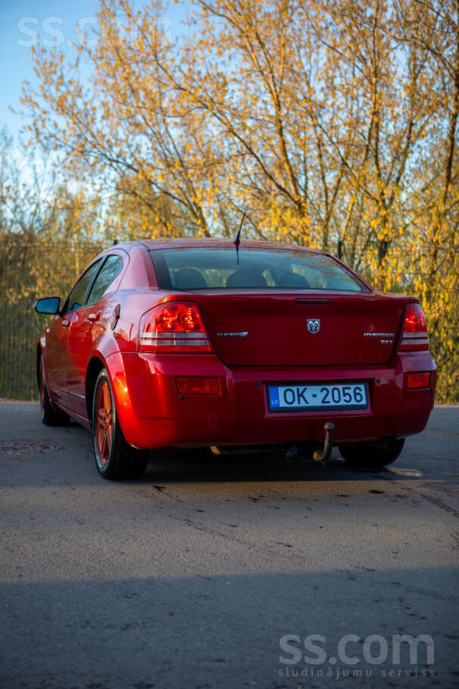 Red Dodge Avenger 2009 in Daugavpils, with an engine capacity of 2.40 L and mileage of 234 thousand km for 2900 €, photo 3 on AUTOMOTO.COM.LV