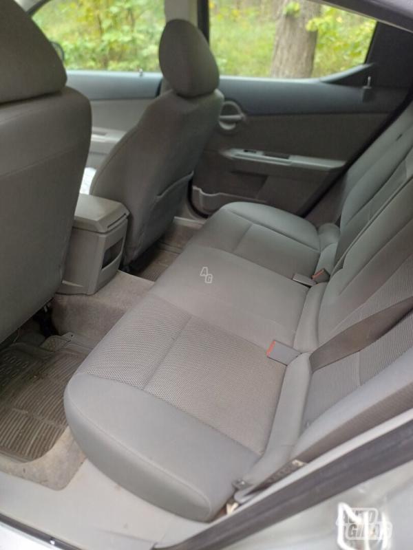 Dodge Avenger 2008 Varėna vietnē Dodge Avenger 2008 Varėna, ar dzinēja tilpumu 2.40 L un nobraukumu 461 tūkst. km par 1700 €, foto 6 vietnē AUTOMOTO.COM.LV