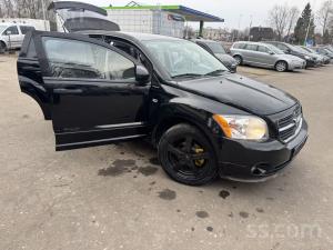 Black Dodge Caliber 2006 in Riga, with an engine capacity of 2.00 L and mileage of 200 thousand km for 2250 €, photo 7 on AUTOMOTO.COM.LV