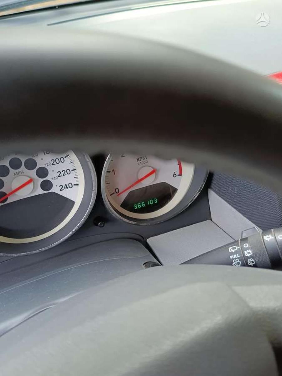 Melns Dodge Caliber 2007 Viļņa, ar dzinēja tilpumu 2.00 L un nobraukumu 366 tūkst. km par 1000 €, foto 8 vietnē AUTOMOTO.COM.LV