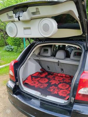 Melns Dodge Caliber 2007 Viļņa, ar dzinēja tilpumu 2.00 L un nobraukumu 366 tūkst. km par 1000 €, foto 9 vietnē AUTOMOTO.COM.LV