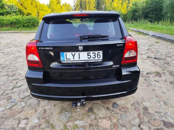 Black Dodge Caliber 2007 in Telschi, with an engine capacity of 2.00 L and mileage of 260 thousand km for 1999 €, photo 6 on AUTOMOTO.COM.LV