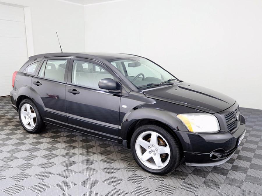 Melns Dodge Caliber 2007 Tallina, ar dzinēja tilpumu 2.00 L un nobraukumu 177 tūkst. km par 1999 €, foto 1 vietnē AUTOMOTO.COM.LV