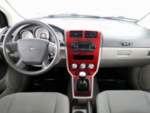 Melns Dodge Caliber 2007 Tallina, ar dzinēja tilpumu 2.00 L un nobraukumu 177 tūkst. km par 1999 €, foto 13 vietnē AUTOMOTO.COM.LV