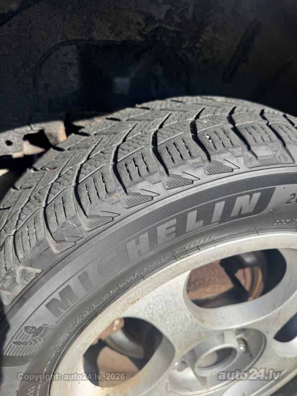 Melns Dodge Caliber 2007 Tallina, ar dzinēja tilpumu 2.00 L un nobraukumu 139 tūkst. km par 1249 €, foto 7 vietnē AUTOMOTO.COM.LV