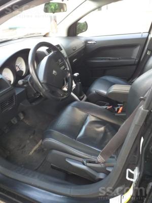 Melns Dodge Caliber 2008 Daugavpils, ar dzinēja tilpumu 2.00 L un nobraukumu 265 tūkst. km par 2100 €, foto 8 vietnē AUTOMOTO.COM.LV