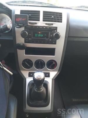 Melns Dodge Caliber 2008 Daugavpils, ar dzinēja tilpumu 2.00 L un nobraukumu 265 tūkst. km par 2100 €, foto 10 vietnē AUTOMOTO.COM.LV