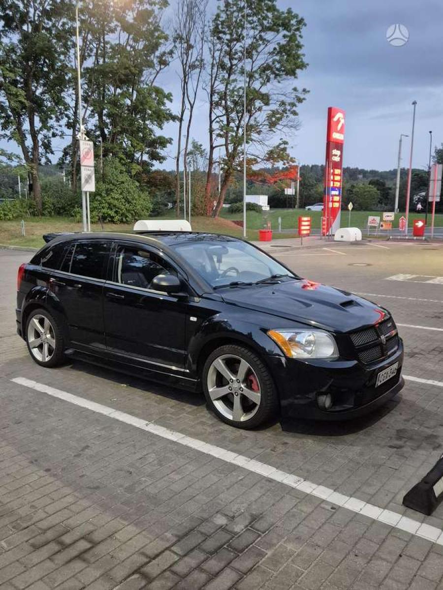 Melns Dodge Caliber 2008 Viļņa, ar dzinēja tilpumu 2.36 L un nobraukumu 255 tūkst. km par 5000 €, foto 1 vietnē AUTOMOTO.COM.LV