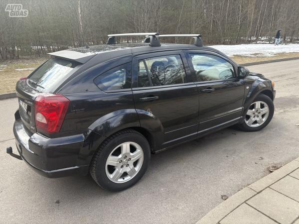 Black Dodge Caliber 2009 in Vilnius, with an engine capacity of 2.00 L and mileage of 191 thousand km for 1150 €, photo 3 on AUTOMOTO.COM.LV