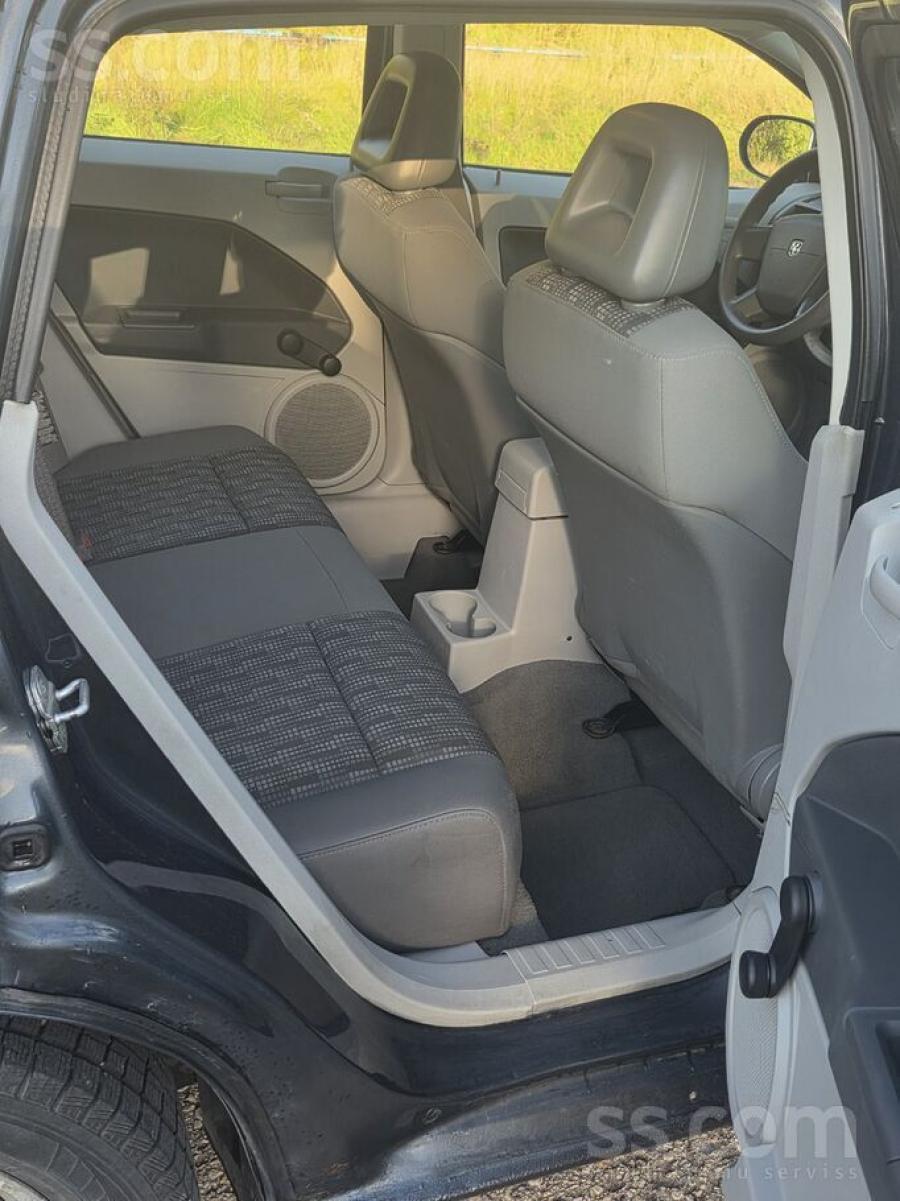 Melns Dodge Caliber 2009 Rīga, ar dzinēja tilpumu 2.00 L un nobraukumu 126 tūkst. km par 1650 €, foto 6 vietnē AUTOMOTO.COM.LV