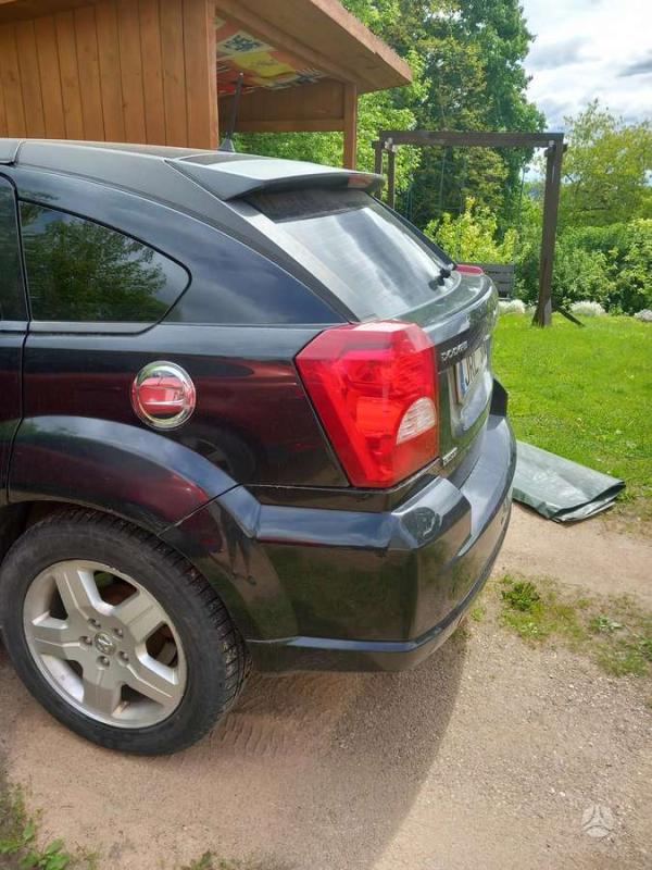 Melns Dodge Caliber 2010 Ukmergė, ar dzinēja tilpumu 2.00 L un nobraukumu 194 tūkst. km par 2300 €, foto 5 vietnē AUTOMOTO.COM.LV