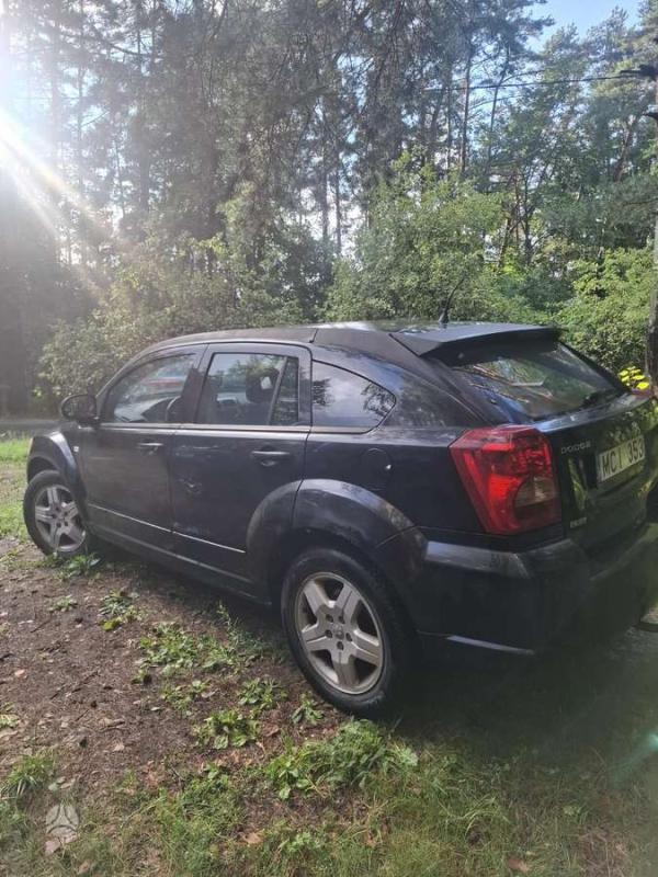 Melns Dodge Caliber 2010 Viļņa, ar dzinēja tilpumu 1.97 L un nobraukumu 287 tūkst. km par 900 €, foto 3 vietnē AUTOMOTO.COM.LV