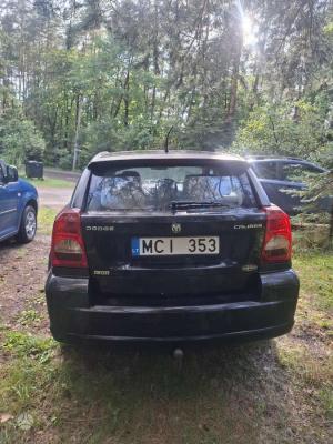 Black Dodge Caliber 2010 in Vilnius, with an engine capacity of 1.97 L and mileage of 287 thousand km for 900 €, photo 5 on AUTOMOTO.COM.LV