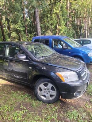Black Dodge Caliber 2010 in Vilnius, with an engine capacity of 1.97 L and mileage of 287 thousand km for 900 €, photo 6 on AUTOMOTO.COM.LV