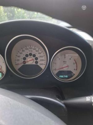 Black Dodge Caliber 2010 in Vilnius, with an engine capacity of 1.97 L and mileage of 287 thousand km for 900 €, photo 14 on AUTOMOTO.COM.LV