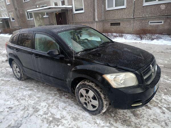 Black Dodge Caliber 2011 in Kaunas, with an engine capacity of 2.00 L and mileage of 317 thousand km for 1899 €, photo 2 on AUTOMOTO.COM.LV