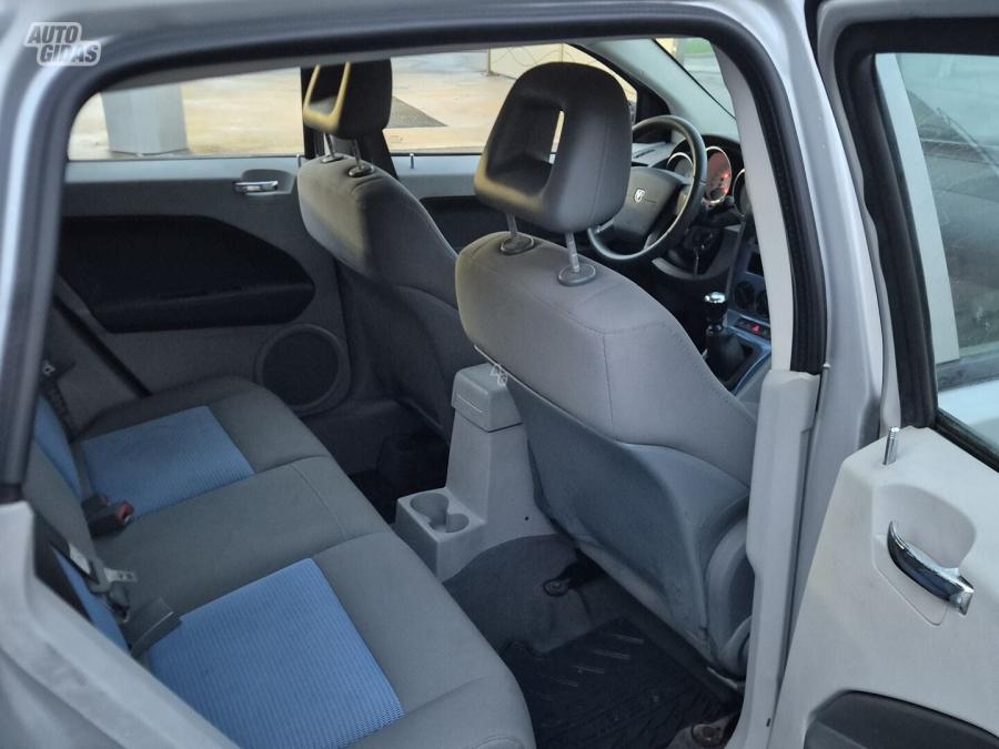 Dodge Caliber 2007 in Siauliai, with an engine capacity of 2.00 L and mileage of 230 thousand km for 750 €, photo 18 on AUTOMOTO.COM.LV