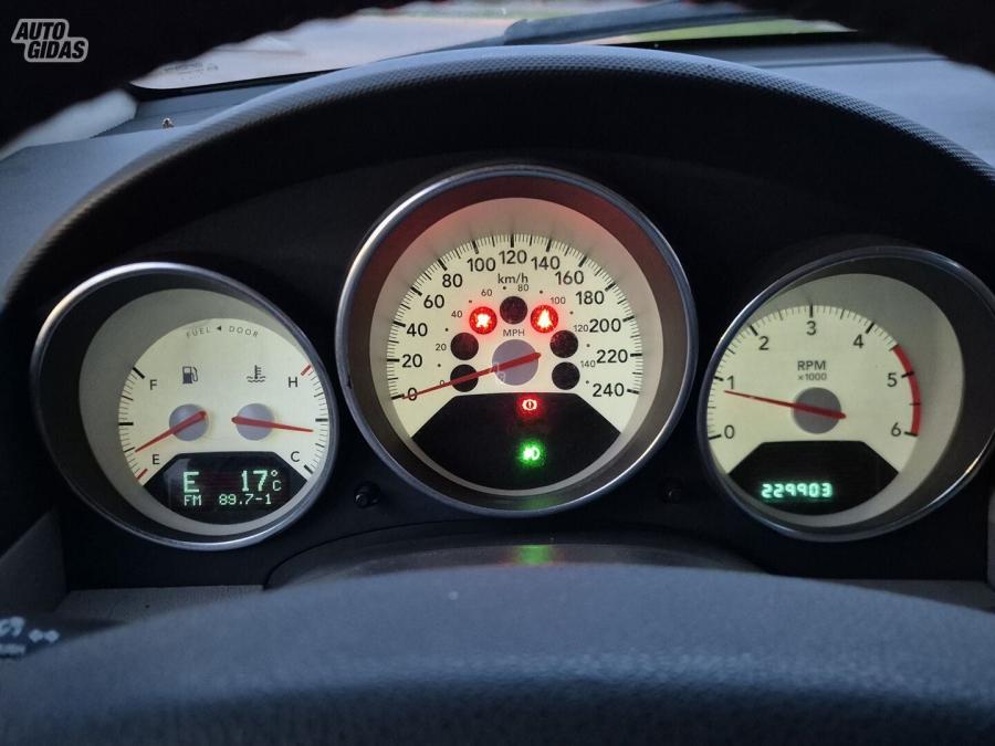 Dodge Caliber 2007 in Siauliai, with an engine capacity of 2.00 L and mileage of 230 thousand km for 750 €, photo 19 on AUTOMOTO.COM.LV