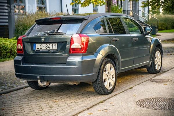 Pelēks Dodge Caliber 2009 Rīga, ar dzinēja tilpumu 2.00 L un nobraukumu 223 tūkst. km par 1490 €, foto 5 vietnē AUTOMOTO.COM.LV