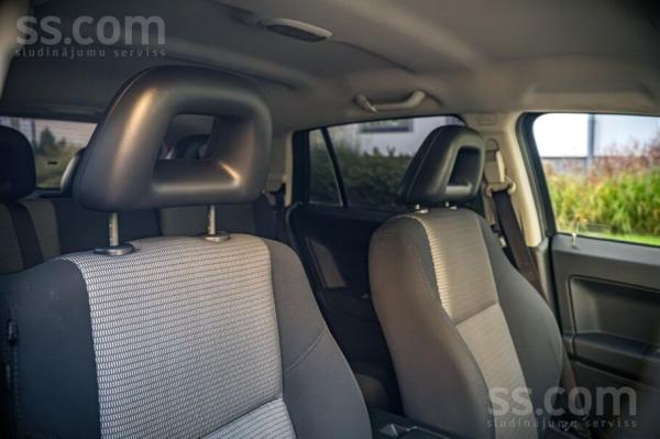 Pelēks Dodge Caliber 2009 Rīga, ar dzinēja tilpumu 2.00 L un nobraukumu 223 tūkst. km par 1490 €, foto 10 vietnē AUTOMOTO.COM.LV