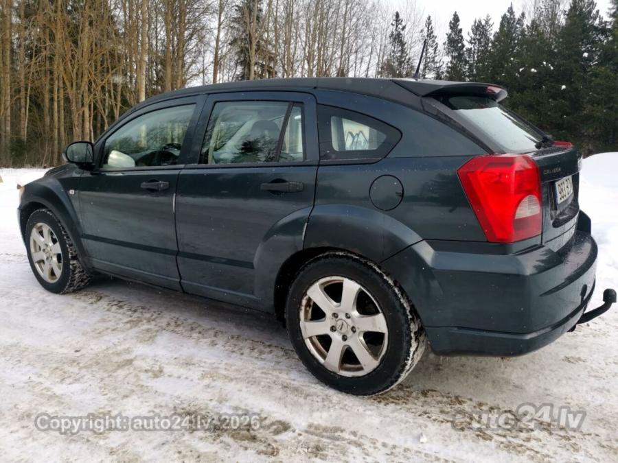 Grey Dodge Caliber 2007 in Tartu, with an engine capacity of 2.00 L and mileage of 330 thousand km for 1290 €, photo 4 on AUTOMOTO.COM.LV
