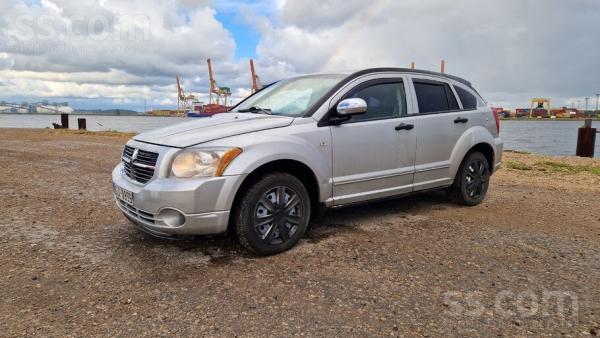 Pelēks Dodge Caliber 2007 Rīga, ar dzinēja tilpumu 2.00 L un nobraukumu 229 tūkst. km par 1940 €, foto 3 vietnē AUTOMOTO.COM.LV
