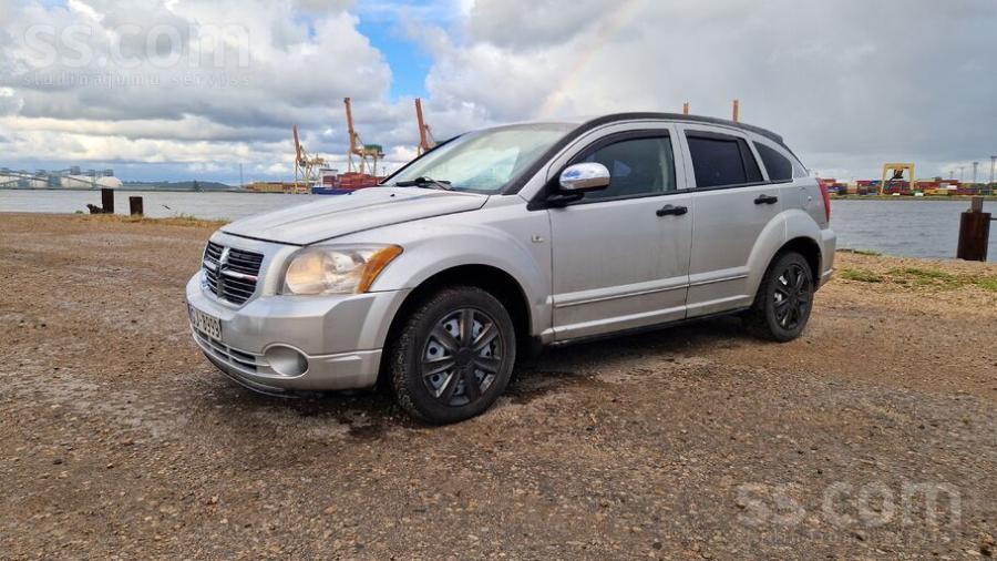 Pelēks Dodge Caliber 2007 Rīga, ar dzinēja tilpumu 2.00 L un nobraukumu 229 tūkst. km par 1940 €, foto 4 vietnē AUTOMOTO.COM.LV