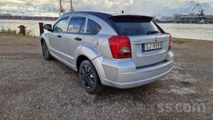 Pelēks Dodge Caliber 2007 Rīga, ar dzinēja tilpumu 2.00 L un nobraukumu 229 tūkst. km par 1940 €, foto 6 vietnē AUTOMOTO.COM.LV