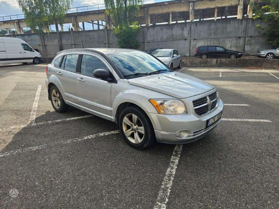Grey Dodge Caliber 2011 in Vilnius, with an engine capacity of 2.14 L and mileage of 259 thousand km for 1800 €, photo 5 on AUTOMOTO.COM.LV