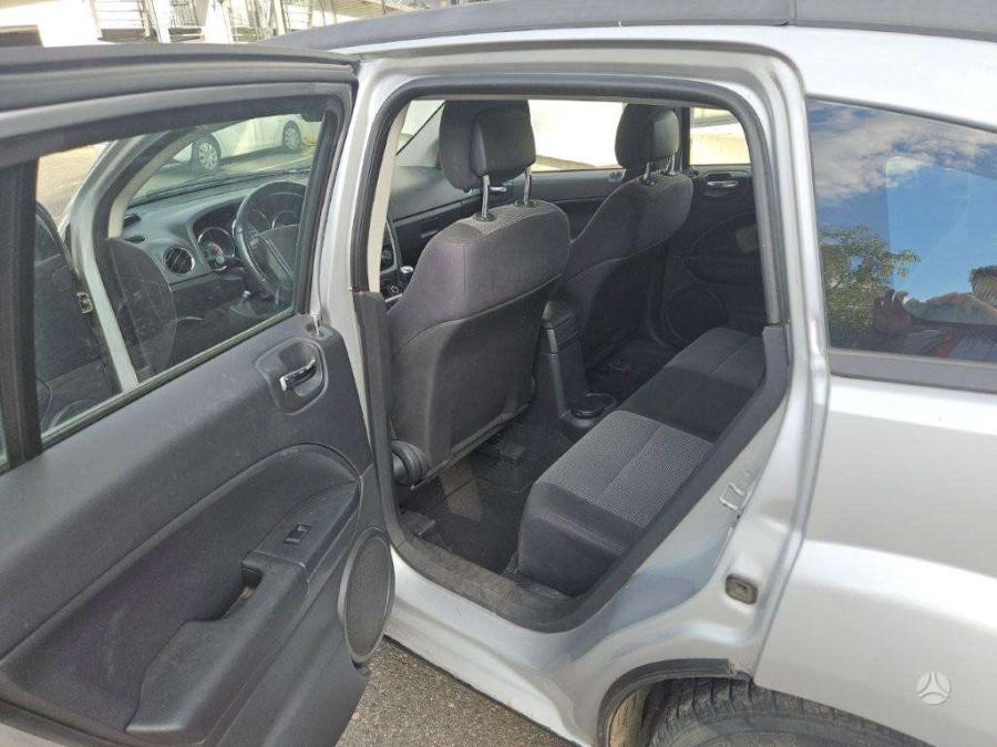 Grey Dodge Caliber 2011 in Vilnius, with an engine capacity of 2.14 L and mileage of 259 thousand km for 1800 €, photo 11 on AUTOMOTO.COM.LV
