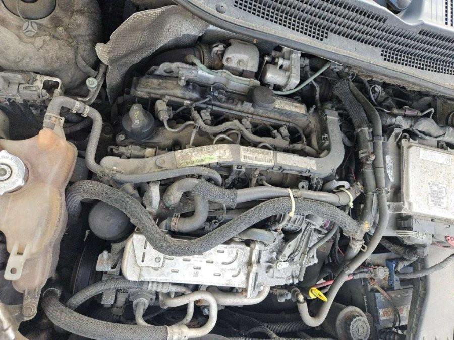 Grey Dodge Caliber 2011 in Vilnius, with an engine capacity of 2.14 L and mileage of 259 thousand km for 1800 €, photo 16 on AUTOMOTO.COM.LV