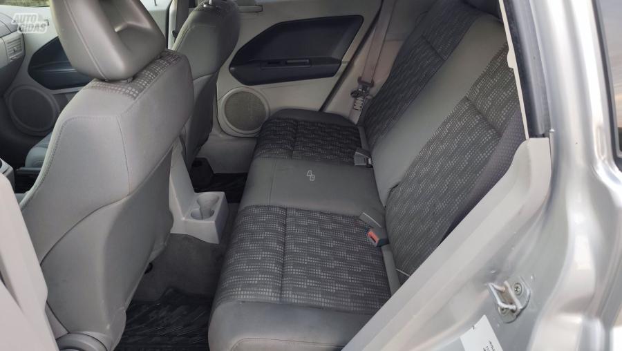 Dodge Caliber 2006 in Marijampole, with an engine capacity of 2.00 L and mileage of 410 thousand km for 550 €, photo 12 on AUTOMOTO.COM.LV