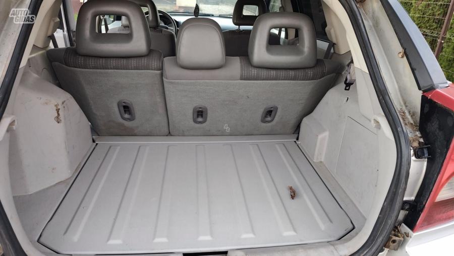Dodge Caliber 2006 in Marijampole, with an engine capacity of 2.00 L and mileage of 410 thousand km for 550 €, photo 13 on AUTOMOTO.COM.LV