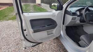 Dodge Caliber 2006 in Marijampole, with an engine capacity of 2.00 L and mileage of 410 thousand km for 550 €, photo 16 on AUTOMOTO.COM.LV
