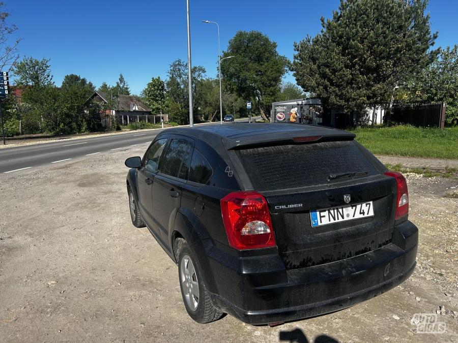 Dodge Caliber 2007 in Vilnius, with an engine capacity of 2.00 L and mileage of 323 thousand km for 1500 €, photo 4 on AUTOMOTO.COM.LV