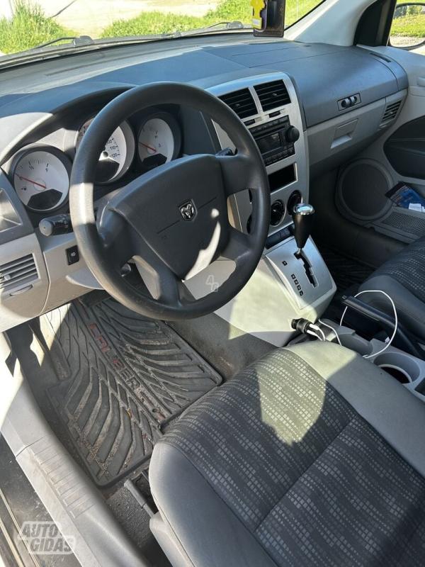 Dodge Caliber 2007 in Vilnius, with an engine capacity of 2.00 L and mileage of 323 thousand km for 1500 €, photo 6 on AUTOMOTO.COM.LV