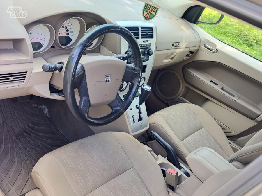 Dodge Caliber 2007 in Vilnius, with an engine capacity of 2.00 L and mileage of 191 thousand km for 750 €, photo 11 on AUTOMOTO.COM.LV