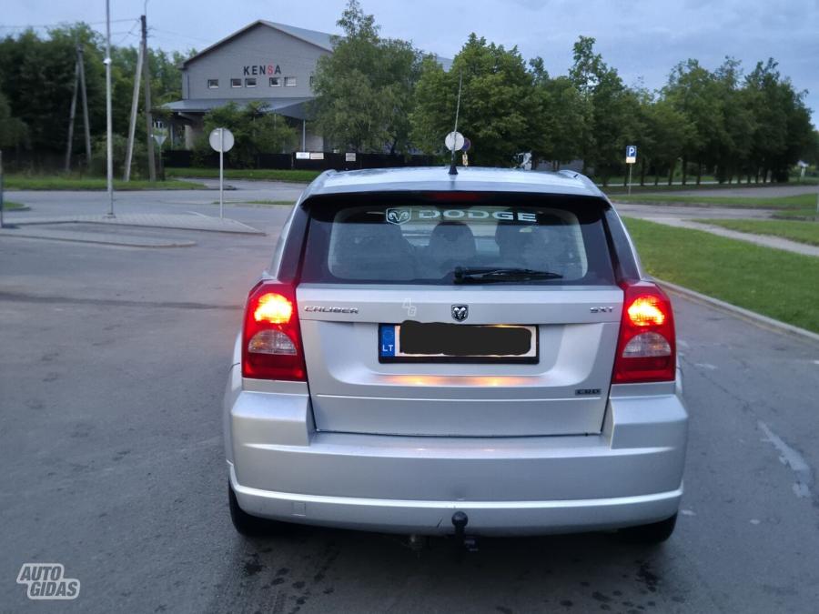 Dodge Caliber 2007 Šauļi, ar dzinēja tilpumu 2.00 L un nobraukumu 230 tūkst. km par 800 €, foto 10 vietnē AUTOMOTO.COM.LV