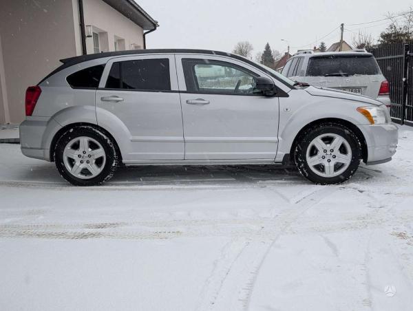 Dodge Caliber 2009 in Siauliai, with an engine capacity of 2.00 L and mileage of 250 thousand km for 1999 €, photo 2 on AUTOMOTO.COM.LV
