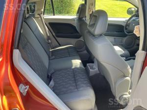 Oranžs Dodge Caliber 2007 Talsi, ar dzinēja tilpumu 2.00 L un nobraukumu 370 tūkst. km par 1100 €, foto 5 vietnē AUTOMOTO.COM.LV