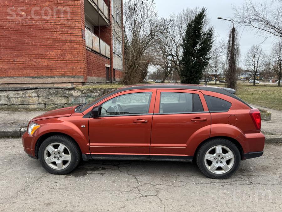 Oranžs Dodge Caliber 2008 Jelgava, ar dzinēja tilpumu 2.00 L un nobraukumu 243 tūkst. km par 1200 €, foto 5 vietnē AUTOMOTO.COM.LV