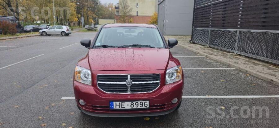 Red Dodge Caliber 2008 in Riga, with an engine capacity of 2.00 L and mileage of 125 thousand km for 2300 €, photo 3 on AUTOMOTO.COM.LV