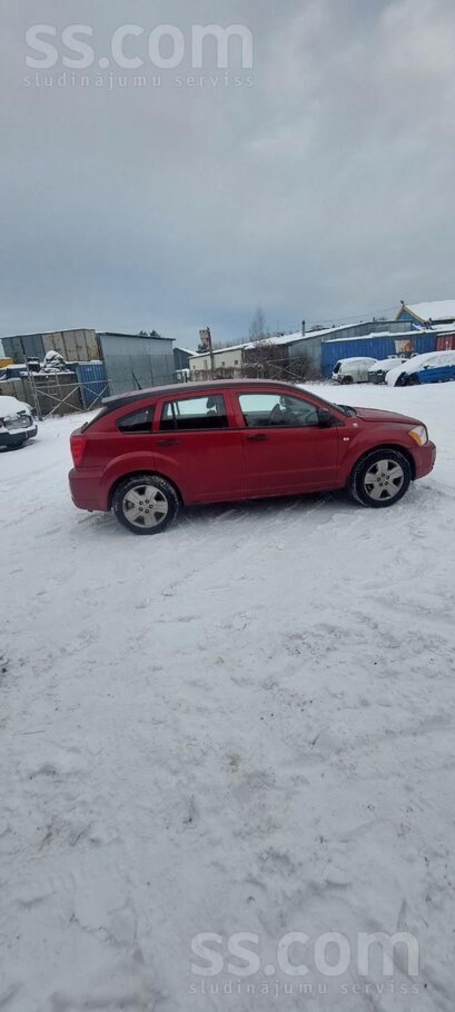 Red Dodge Caliber 2006 in Riga, with an engine capacity of 1.80 L and mileage of 167 thousand km for 1300 €, photo 1 on AUTOMOTO.COM.LV